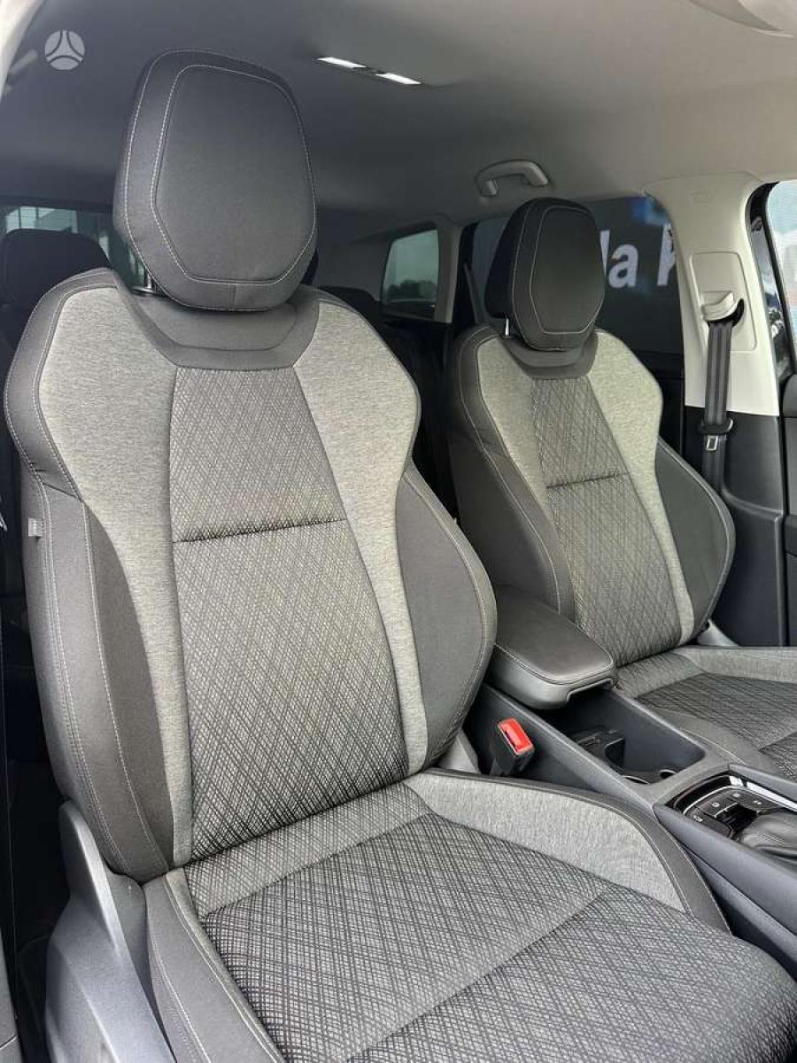 Черный Шкода Karoq 2022 в Клайпеда, объемом двигателя 1.50 л и пробегом 40 тыс. км за 26800 €, фото 10 на AUTOMOTO.COM.LV
