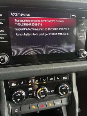 Черный Шкода Karoq 2022 в Клайпеда, объемом двигателя 1.50 л и пробегом 40 тыс. км за 26800 €, фото 29 на AUTOMOTO.COM.LV