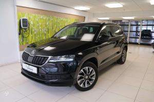 Melns Skoda Karoq 2022 Viļņa, ar dzinēja tilpumu 1.97 L un nobraukumu 131 tūkst. km par 21850 €, foto  vietnē AUTOMOTO.COM.LV