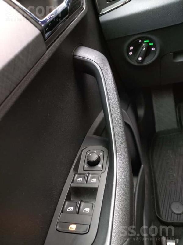 Melns Skoda Karoq 2023 Rīga, ar dzinēja tilpumu 1.50 L un nobraukumu 25 tūkst. km par 23500 €, foto 10 vietnē AUTOMOTO.COM.LV