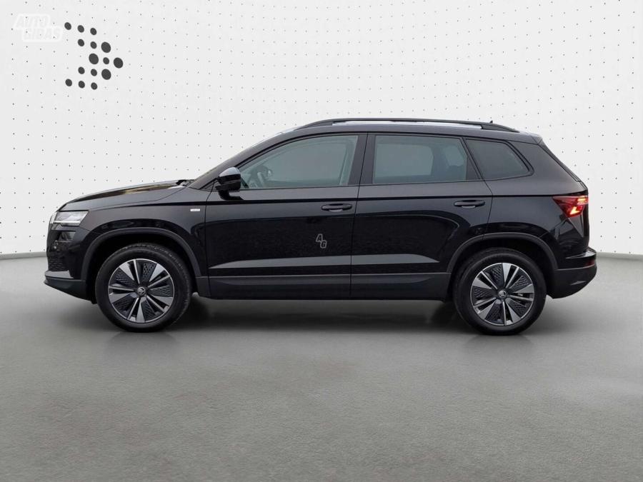 Melns Skoda Karoq 2023 Kauņa, ar dzinēja tilpumu 1.50 L un nobraukumu 27 tūkst. km par 28914 €, foto 4 vietnē AUTOMOTO.COM.LV