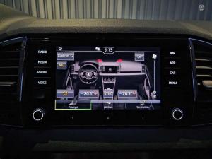 Black Skoda Karoq 2023 in Kaunas, with an engine capacity of 1.50 L and mileage of 46 thousand km for 8500 €, photo 35 on AUTOMOTO.COM.LV