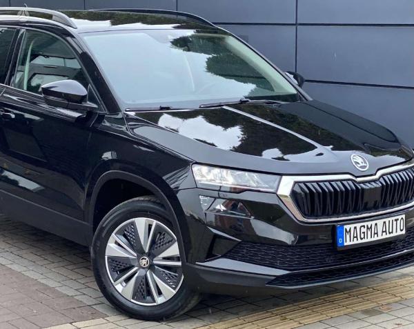 Melns Skoda Karoq 2023 Marijampole, ar dzinēja tilpumu 1.97 L un nobraukumu 55 tūkst. km par 23950 €, foto 8 vietnē AUTOMOTO.COM.LV