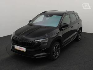 Melns Skoda Karoq 2023 Viļņa, ar dzinēja tilpumu 1.50 L un nobraukumu 203 tūkst. km par 21699 €, foto  vietnē AUTOMOTO.COM.LV