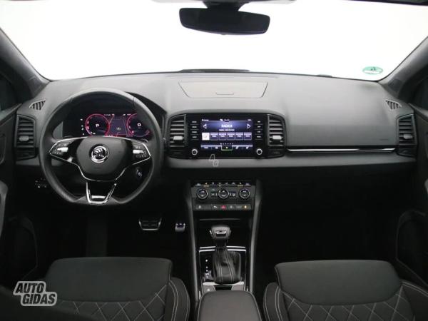 Black Skoda Karoq 2023 in Vilnius, with an engine capacity of 1.50 L and mileage of 203 thousand km for 21699 €, photo 2 on AUTOMOTO.COM.LV