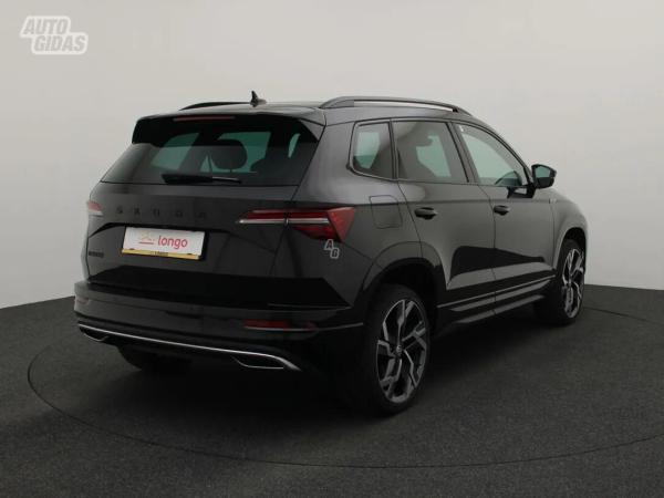 Black Skoda Karoq 2023 in Vilnius, with an engine capacity of 1.50 L and mileage of 203 thousand km for 21699 €, photo 8 on AUTOMOTO.COM.LV