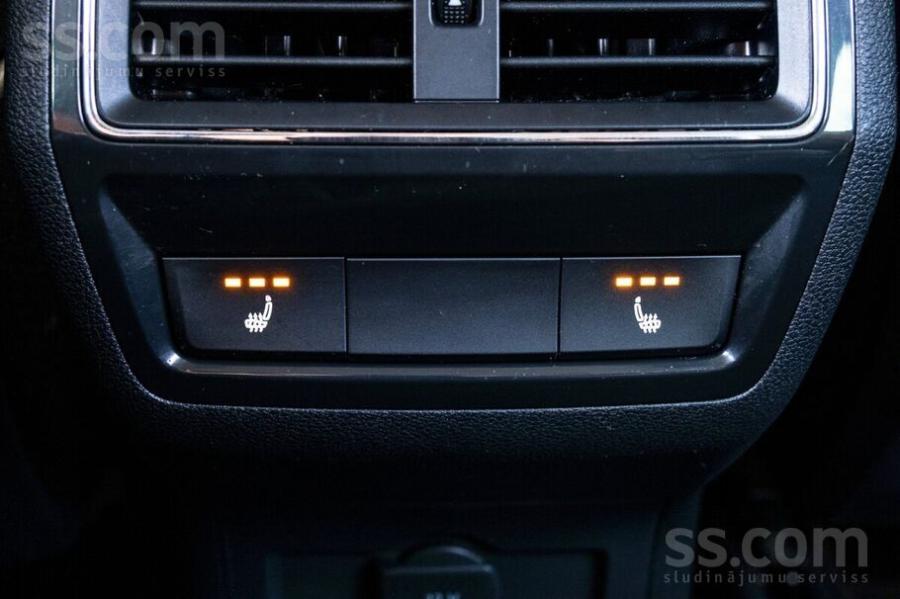Melns Skoda Karoq 2023 Rīga, ar dzinēja tilpumu 2.00 L un nobraukumu 148 tūkst. km par 22950 €, foto 16 vietnē AUTOMOTO.COM.LV