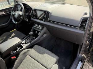 Black Skoda Karoq 2023 in Siauliai, with an engine capacity of 1.97 L and mileage of 178 thousand km for 16900 €, photo 8 on AUTOMOTO.COM.LV