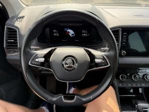 Black Skoda Karoq 2023 in Siauliai, with an engine capacity of 1.97 L and mileage of 178 thousand km for 16900 €, photo 16 on AUTOMOTO.COM.LV