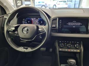 Black Skoda Karoq 2023 in Kaunas, with an engine capacity of 1.97 L and mileage of 174 thousand km for 19800 €, photo 13 on AUTOMOTO.COM.LV
