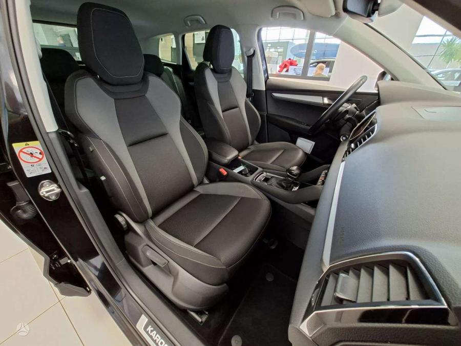 Black Skoda Karoq 2023 in Kaunas, with an engine capacity of 1.97 L and mileage of 174 thousand km for 19800 €, photo 29 on AUTOMOTO.COM.LV
