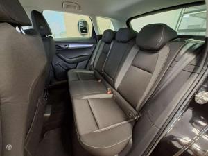 Black Skoda Karoq 2023 in Kaunas, with an engine capacity of 1.97 L and mileage of 174 thousand km for 19800 €, photo 34 on AUTOMOTO.COM.LV