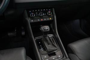 Черный Шкода Karoq 2023 в Вильнюс, объемом двигателя 2.00 л и пробегом 140 тыс. км за 24400 €, фото 19 на AUTOMOTO.COM.LV