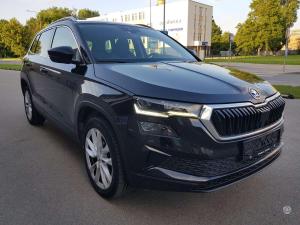Melns Skoda Karoq 2023 Šauļi, ar dzinēja tilpumu 1.97 L un nobraukumu 178 tūkst. km par 17200 €, foto  vietnē AUTOMOTO.COM.LV