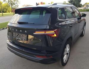 Melns Skoda Karoq 2023 Šauļi, ar dzinēja tilpumu 1.97 L un nobraukumu 178 tūkst. km par 17200 €, foto 5 vietnē AUTOMOTO.COM.LV