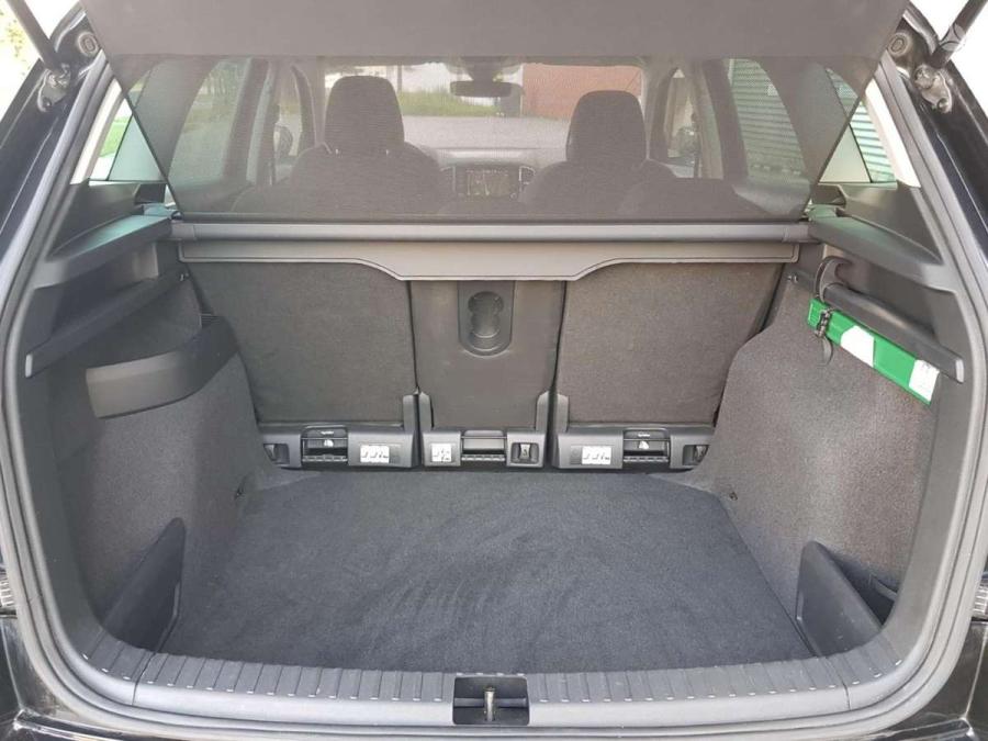 Melns Skoda Karoq 2023 Šauļi, ar dzinēja tilpumu 1.97 L un nobraukumu 178 tūkst. km par 17200 €, foto 13 vietnē AUTOMOTO.COM.LV
