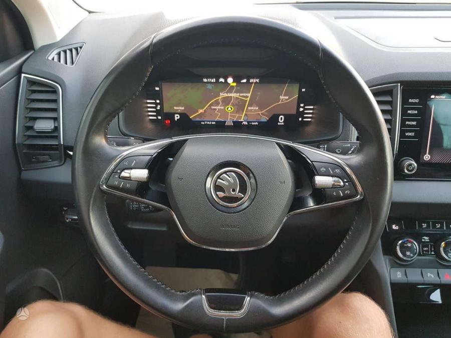 Melns Skoda Karoq 2023 Šauļi, ar dzinēja tilpumu 1.97 L un nobraukumu 178 tūkst. km par 17200 €, foto 24 vietnē AUTOMOTO.COM.LV