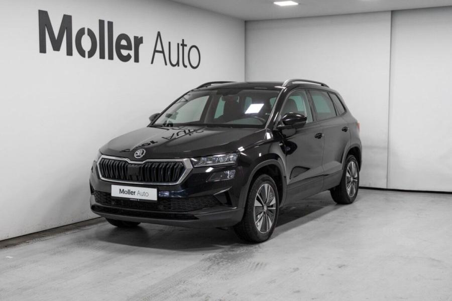Melns Skoda Karoq 2023 Viļņa, ar dzinēja tilpumu 1.50 L un nobraukumu 153 tūkst. km par 21500 €, foto 1 vietnē AUTOMOTO.COM.LV