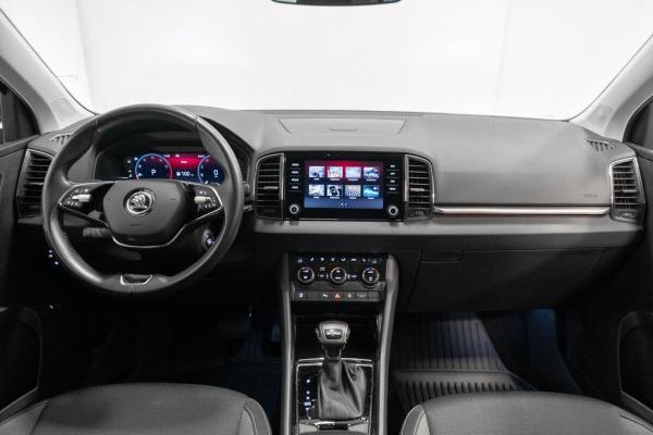 Melns Skoda Karoq 2023 Viļņa, ar dzinēja tilpumu 1.50 L un nobraukumu 153 tūkst. km par 21500 €, foto 9 vietnē AUTOMOTO.COM.LV