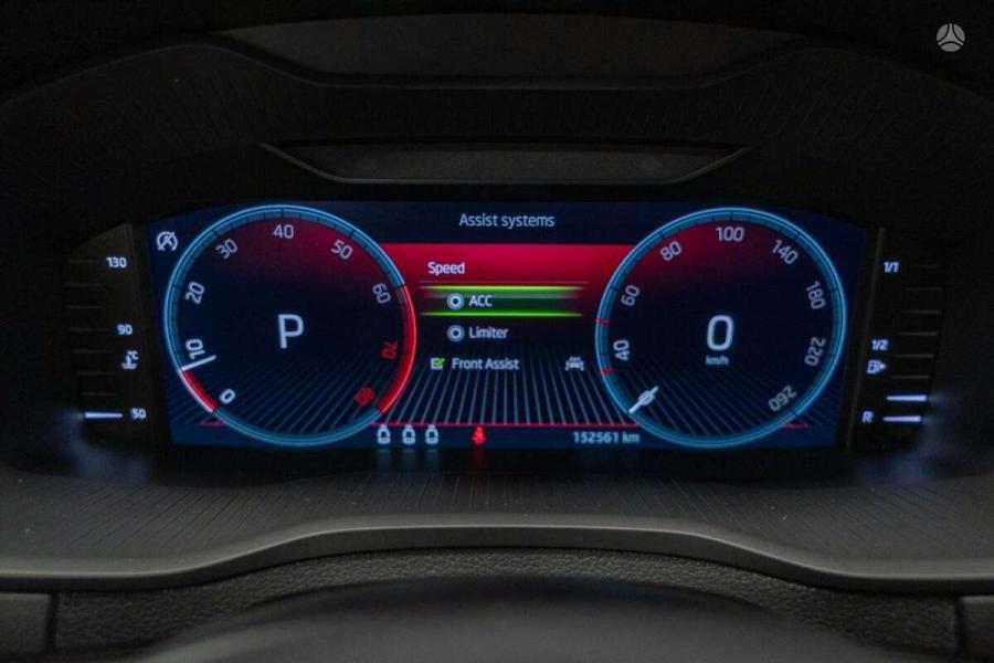 Черный Шкода Karoq 2023 в Вильнюс, объемом двигателя 1.50 л и пробегом 153 тыс. км за 21500 €, фото 14 на AUTOMOTO.COM.LV