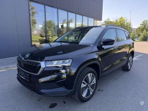 Черный Шкода Karoq 2023 в Каунас, объемом двигателя 1.50 л и пробегом 165 тыс. км за 19500 €, фото  на AUTOMOTO.COM.LV