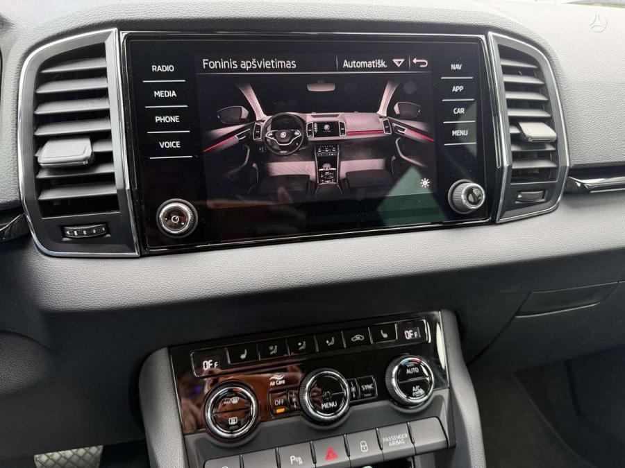 Black Skoda Karoq 2023 in Siauliai, with an engine capacity of 1.50 L and mileage of 165 thousand km for 21490 €, photo 22 on AUTOMOTO.COM.LV