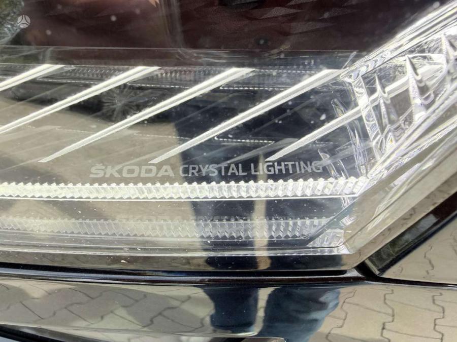 Black Skoda Karoq 2023 in Siauliai, with an engine capacity of 1.50 L and mileage of 165 thousand km for 21490 €, photo 35 on AUTOMOTO.COM.LV
