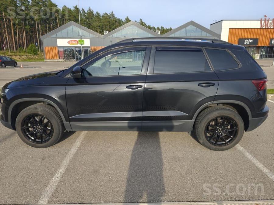 Melns Skoda Karoq 2024 Rīga, ar dzinēja tilpumu 1.50 L un nobraukumu 40 tūkst. km par 24500 €, foto 5 vietnē AUTOMOTO.COM.LV