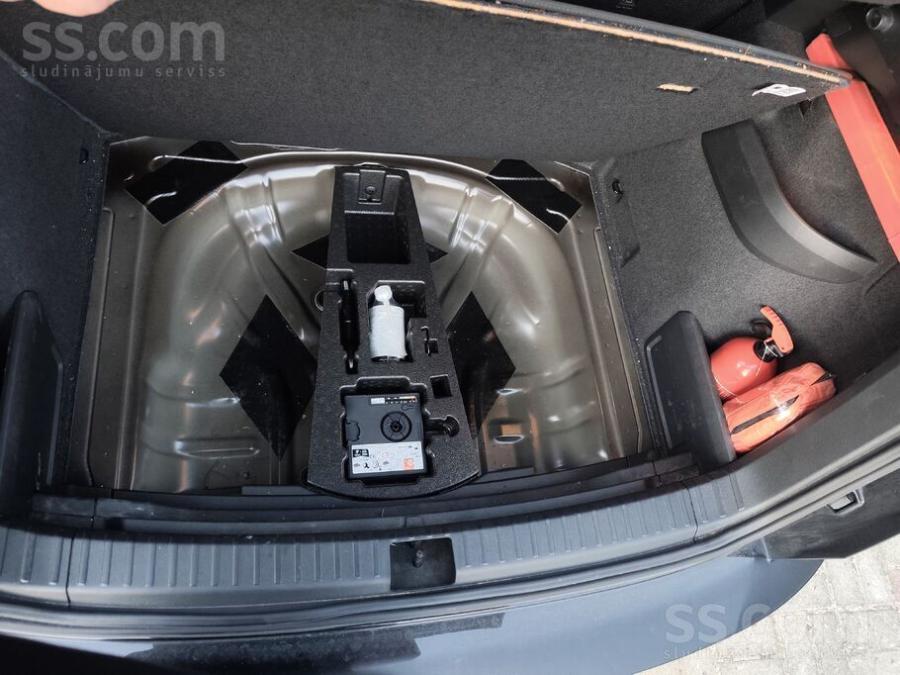 Melns Skoda Karoq 2024 Rīga, ar dzinēja tilpumu 1.50 L un nobraukumu 40 tūkst. km par 24500 €, foto 22 vietnē AUTOMOTO.COM.LV