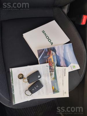 Melns Skoda Karoq 2024 Rīga, ar dzinēja tilpumu 1.50 L un nobraukumu 40 tūkst. km par 24500 €, foto 24 vietnē AUTOMOTO.COM.LV