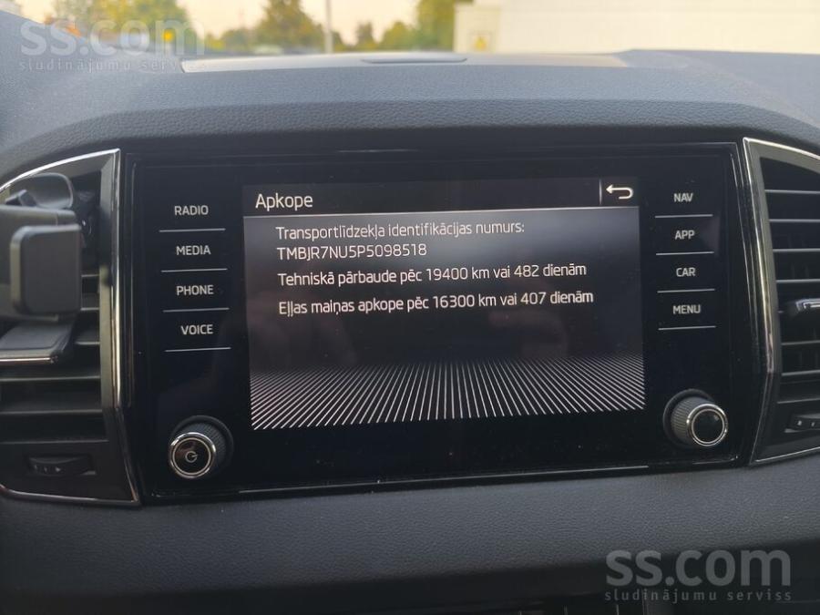 Melns Skoda Karoq 2024 Rīga, ar dzinēja tilpumu 1.50 L un nobraukumu 40 tūkst. km par 24500 €, foto 25 vietnē AUTOMOTO.COM.LV