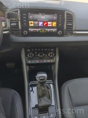 Melns Skoda Karoq 2024 Rīga, ar dzinēja tilpumu 1.50 L un nobraukumu 40 tūkst. km par 24500 €, foto 26 vietnē AUTOMOTO.COM.LV