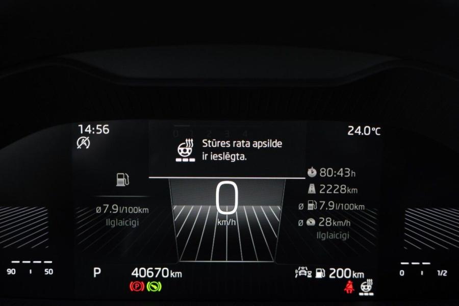Black Skoda Karoq 2024 in Riga, with an engine capacity of 1.50 L and mileage of 41 thousand km for 23950 €, photo 13 on AUTOMOTO.COM.LV