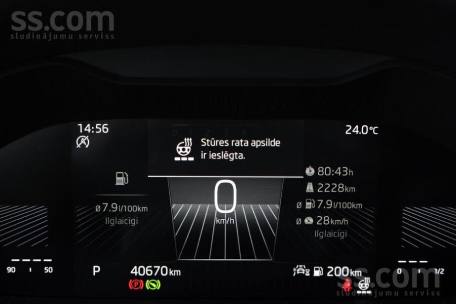 Black Skoda Karoq 2024 in Riga, with an engine capacity of 1.50 L and mileage of 41 thousand km for 23950 €, photo 13 on AUTOMOTO.COM.LV
