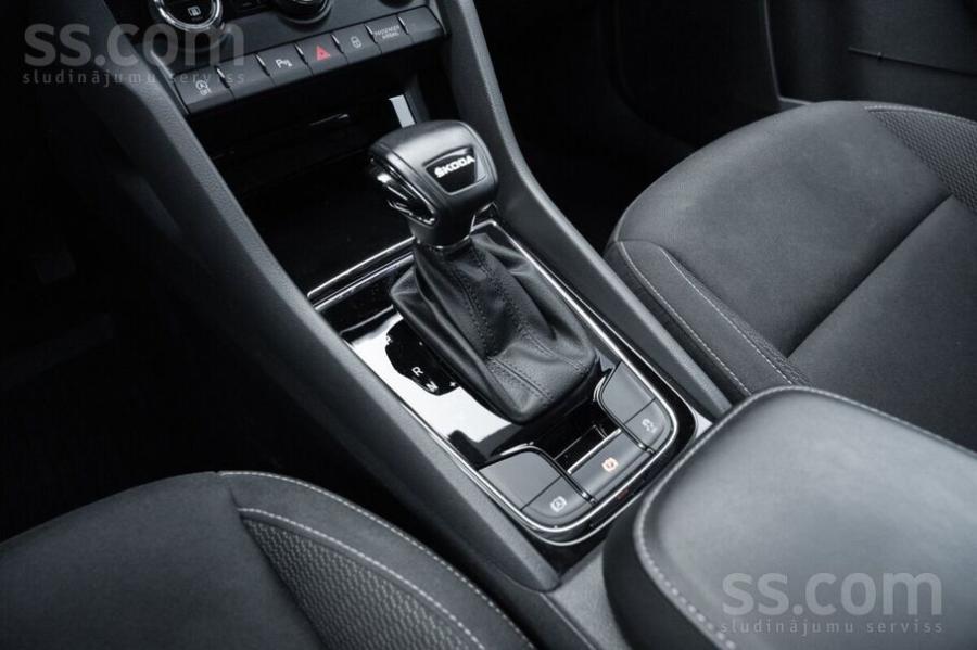 Black Skoda Karoq 2024 in Riga, with an engine capacity of 1.50 L and mileage of 41 thousand km for 23950 €, photo 16 on AUTOMOTO.COM.LV