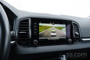 Black Skoda Karoq 2024 in Riga, with an engine capacity of 1.50 L and mileage of 41 thousand km for 23950 €, photo 20 on AUTOMOTO.COM.LV
