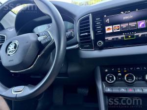 Black Skoda Karoq 2025 in Riga, with an engine capacity of 1.50 L and mileage of 32 thousand km for 23450 €, photo 11 on AUTOMOTO.COM.LV