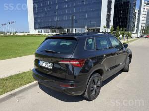 Black Skoda Karoq 2025 in Riga, with an engine capacity of 1.50 L and mileage of 32 thousand km for 23450 €, photo 15 on AUTOMOTO.COM.LV