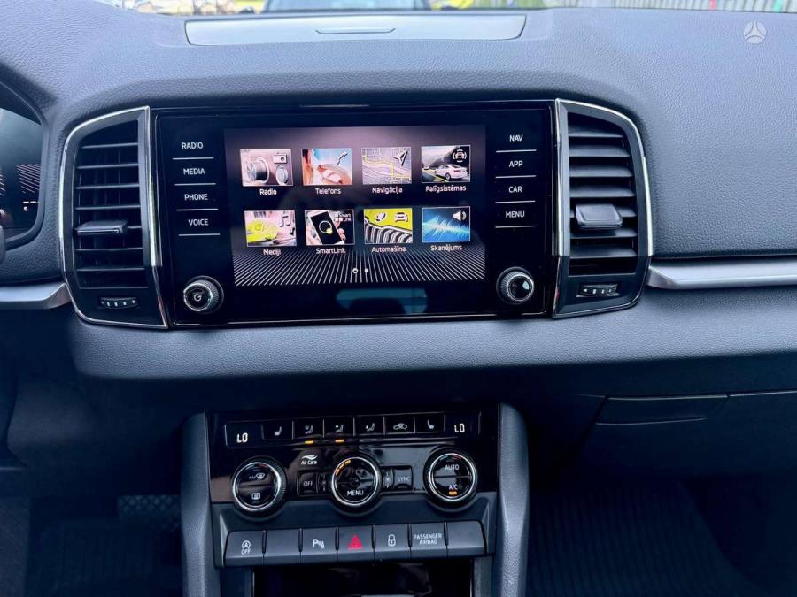 Melns Skoda Karoq 2025 Rīga, ar dzinēja tilpumu 1.50 L un nobraukumu 33 tūkst. km par 23450 €, foto 10 vietnē AUTOMOTO.COM.LV