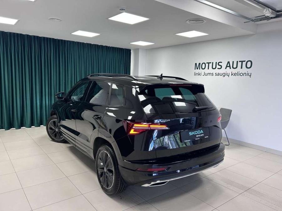 Black Skoda Karoq 2026 in Vilnius, with an engine capacity of 1.50 L and mileage of 5 thousand km for 34600 €, photo 7 on AUTOMOTO.COM.LV