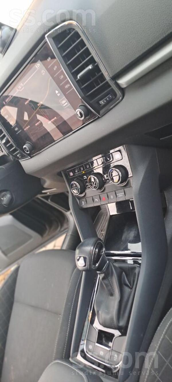 Melns Skoda Karoq 2018 Rīga, ar dzinēja tilpumu 1.00 L un nobraukumu 0 tūkst. km par 14000 €, foto 8 vietnē AUTOMOTO.COM.LV