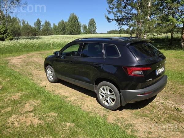 Melns Skoda Karoq 2021 Rīga, ar dzinēja tilpumu 1.50 L un nobraukumu 79 tūkst. km par 20500 €, foto 5 vietnē AUTOMOTO.COM.LV