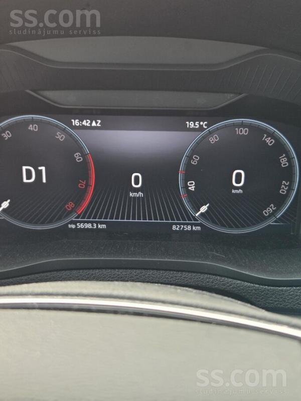 Melns Skoda Karoq 2021 Rīga, ar dzinēja tilpumu 1.50 L un nobraukumu 83 tūkst. km par 18500 €, foto 8 vietnē AUTOMOTO.COM.LV