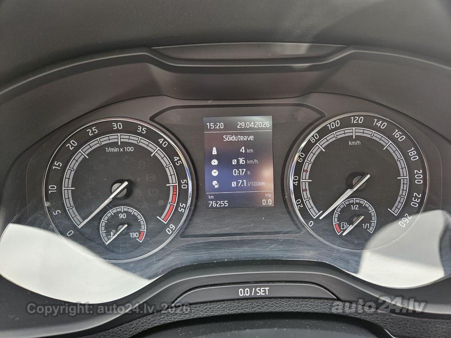 Black Skoda Karoq 2018 in Tallinn, with an engine capacity of 1.60 L and mileage of 76 thousand km for 15200 €, photo 12 on AUTOMOTO.COM.LV