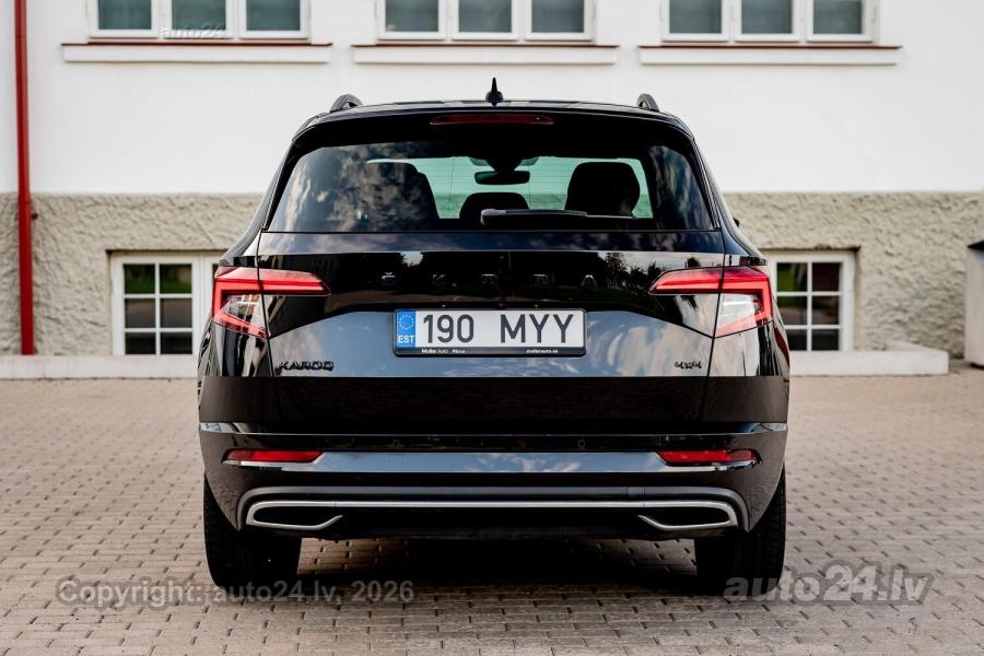 Black Skoda Karoq 2020 in Parnu, with an engine capacity of 2.00 L and mileage of 202 thousand km for 19900 €, photo 6 on AUTOMOTO.COM.LV