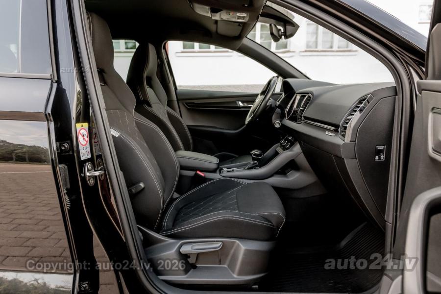 Black Skoda Karoq 2020 in Parnu, with an engine capacity of 2.00 L and mileage of 202 thousand km for 19900 €, photo 14 on AUTOMOTO.COM.LV