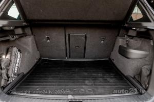 Black Skoda Karoq 2020 in Parnu, with an engine capacity of 2.00 L and mileage of 202 thousand km for 19900 €, photo 29 on AUTOMOTO.COM.LV