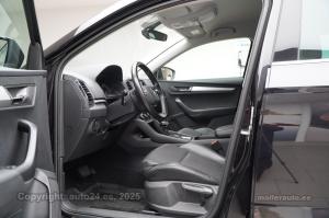 Black Skoda Karoq 2021 in Tallinn, with an engine capacity of 1.50 L and mileage of 141 thousand km for 17900 €, photo 7 on AUTOMOTO.COM.LV