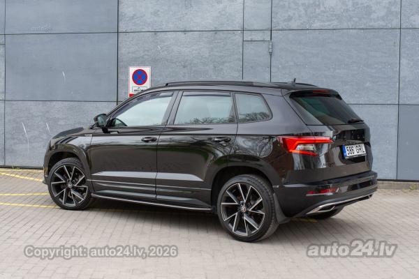Melns Skoda Karoq 2021 Pērnava, ar dzinēja tilpumu 2.00 L un nobraukumu 113 tūkst. km par 23900 €, foto 4 vietnē AUTOMOTO.COM.LV