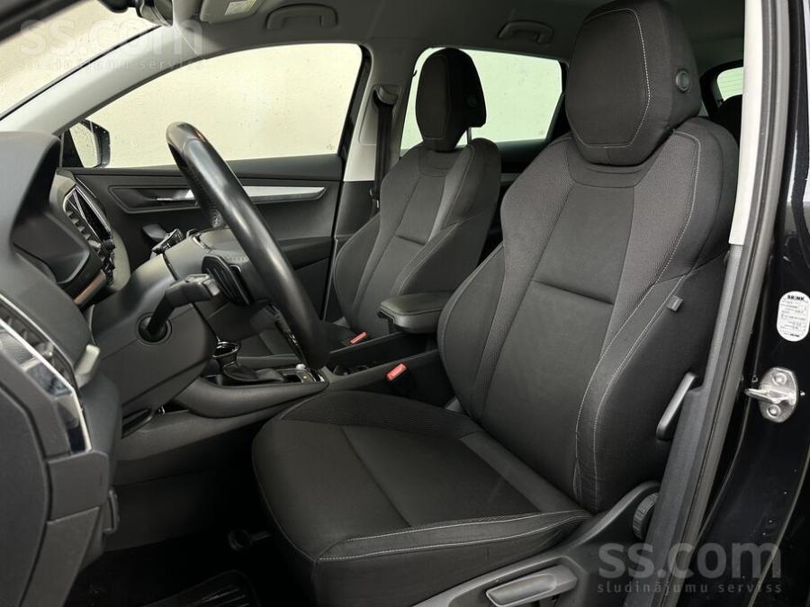 Melns Skoda Karoq 2022 Rīga, ar dzinēja tilpumu 2.00 L un nobraukumu 142 tūkst. km par 18950 €, foto 9 vietnē AUTOMOTO.COM.LV